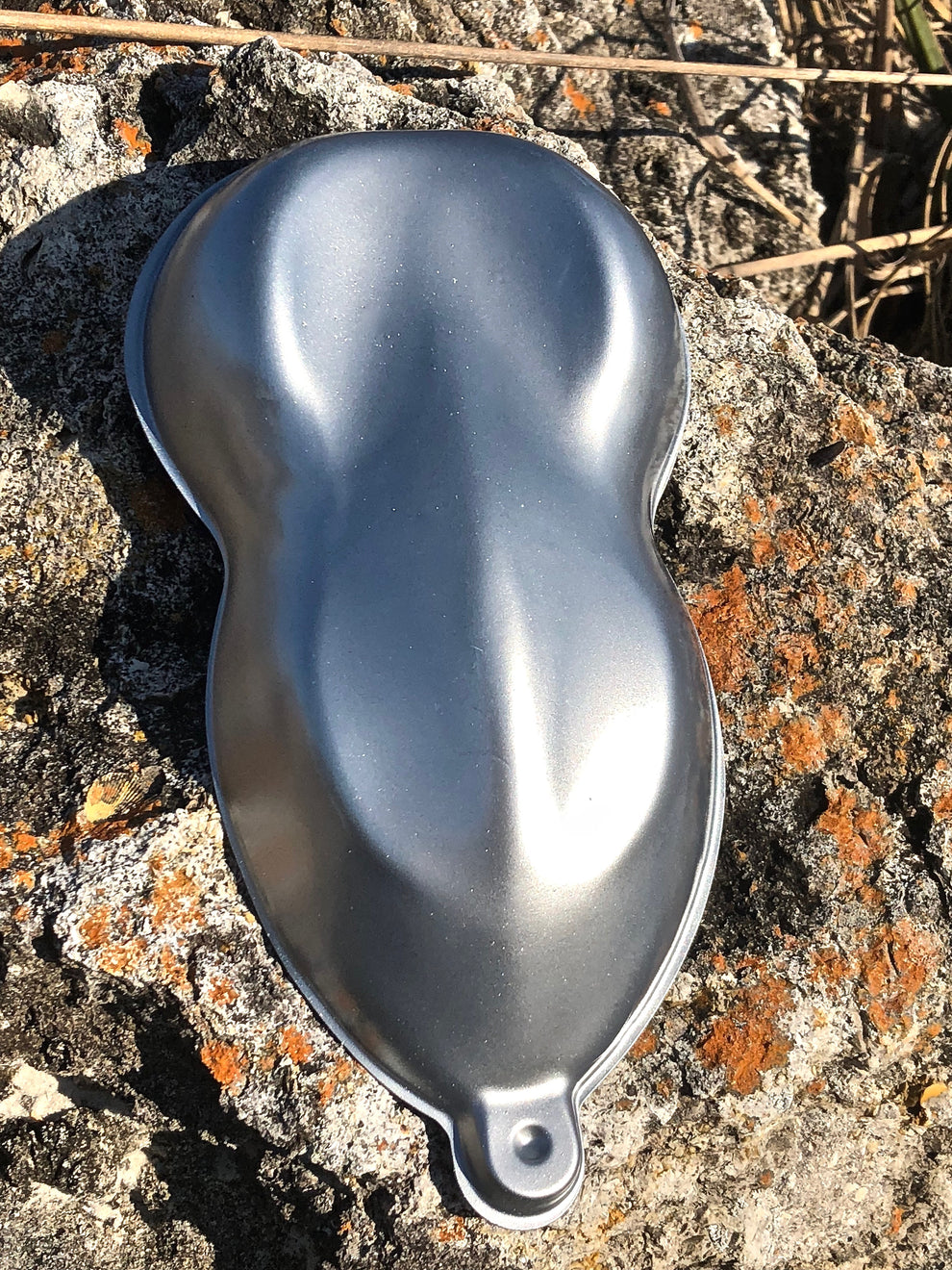 "LIQUID METAL PEARL" – Black Diamond Pigments